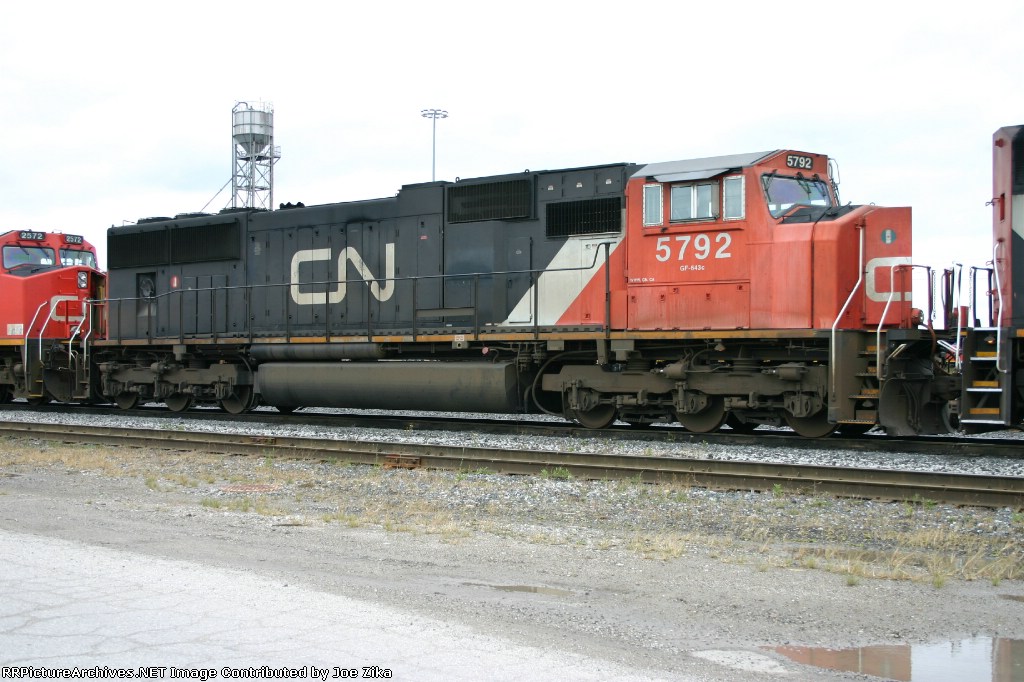 CN 5792 SD 75I